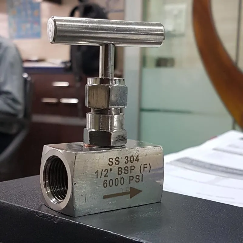 SKS 260 SS304 NEEDLE VALVE SCREWED END,SKS26020MM,